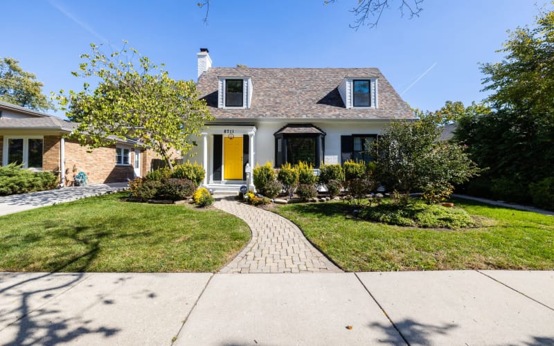 Luxe-Haus of Love—The 1938 Cape Cod |Heated FLRS |, evanston, IL ...