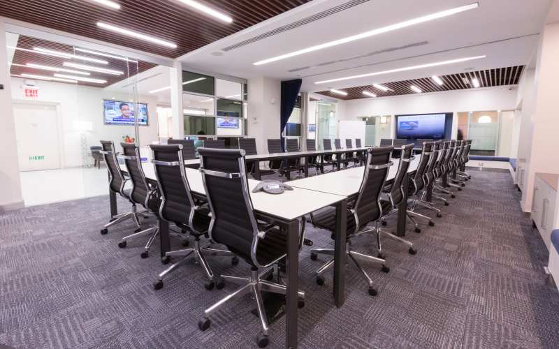 Large Modern Meeting Room I - in the Heart of Bryant Park * All Day ...