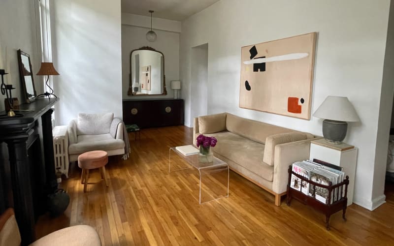 Historic Brooklyn Heights Parlor Floor Apartment w/ 1950's Pink ...