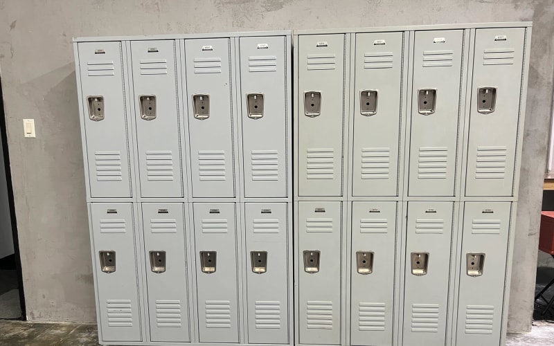 Concrete Studio with Gym Props in North Houston - AVS3, Houston, TX ...