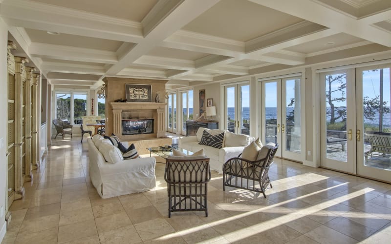 Whidbey Island Pacific Northwest Waterfront Compound, Oak Harbor, WA ...