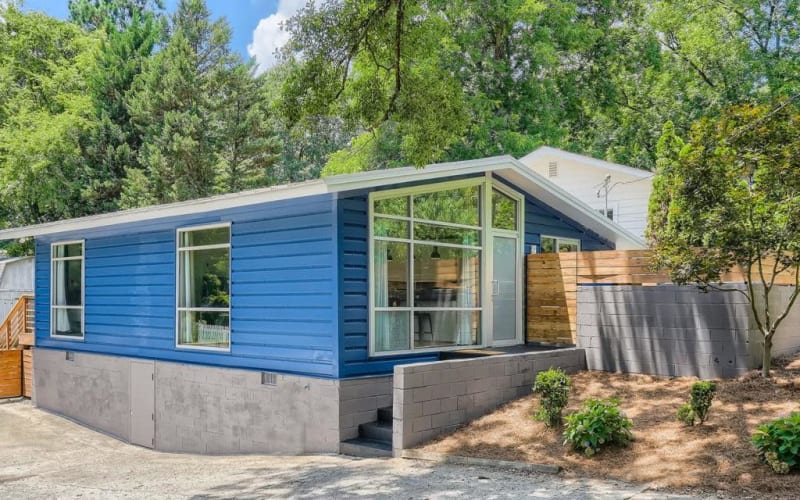 The Little Blue House in Atlanta, Atlanta, GA | Event | Peerspace