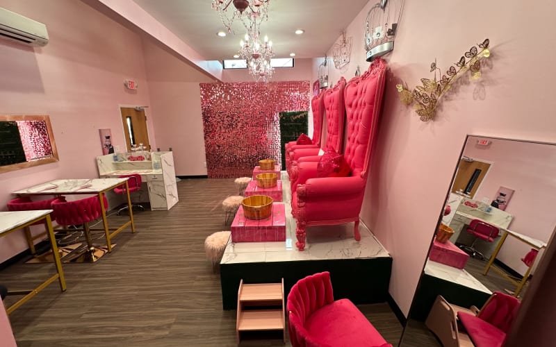 Pretty In Pink Event Space, Concord, NC | Event | Peerspace