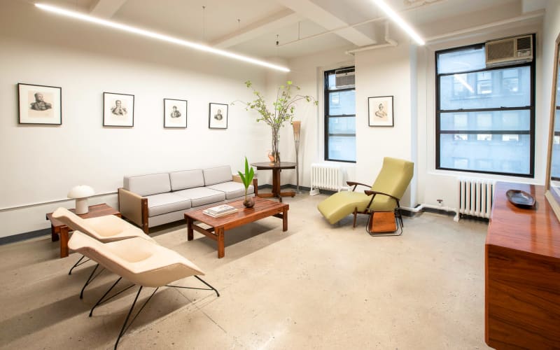 Fully Equipped Garment District Photo-Video Studio, Conference Room, or ...