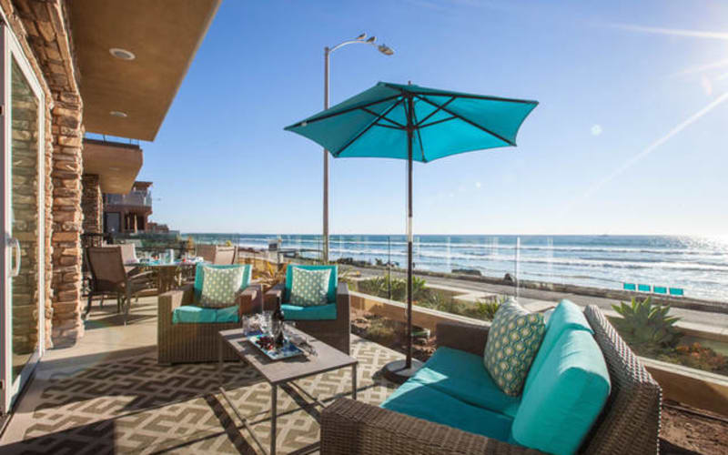 Oceanfront Modern Villa, Oceanside, CA | Production | Peerspace