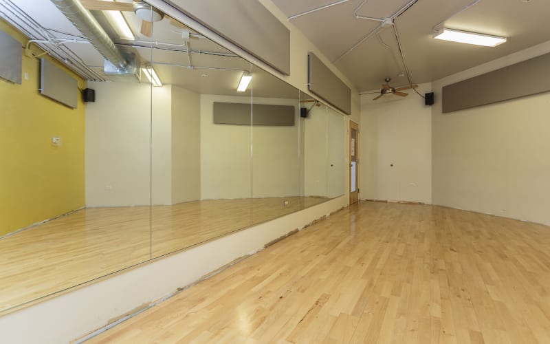 Small Dance Studio Available for Creative Use | Studio 1, Chicago, IL ...