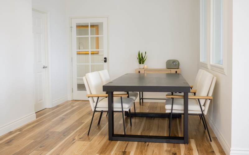 Natural light Modern Beach Studio, Dana Point, CA | Production | Peerspace