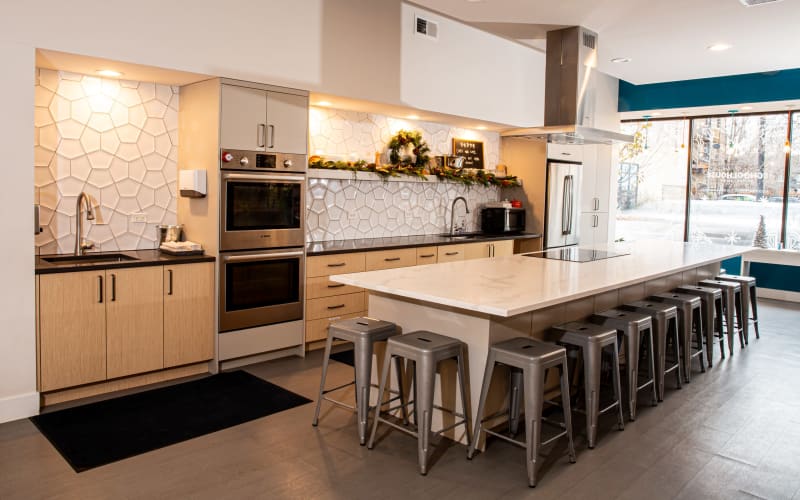 Bright and Inviting Kitchen Studio for Meetings, Special Events, and ...