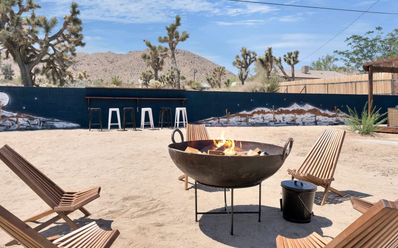 Joshua Tree House which includes Night Sky with bright stars, Office ...