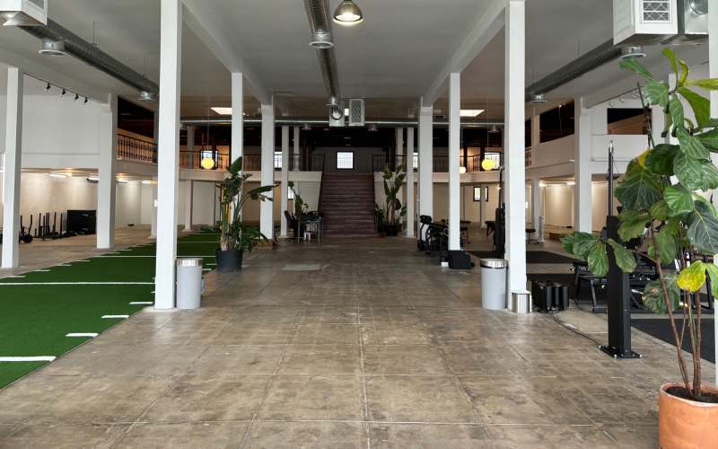 Urban Los Angeles architecture with High level performance equipment ...