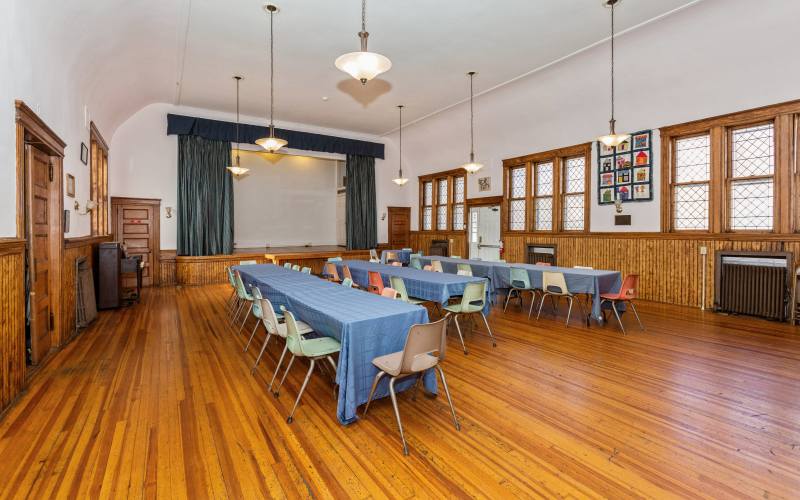 Large Meeting Hall, Orange, NJ | Off-Site | Peerspace