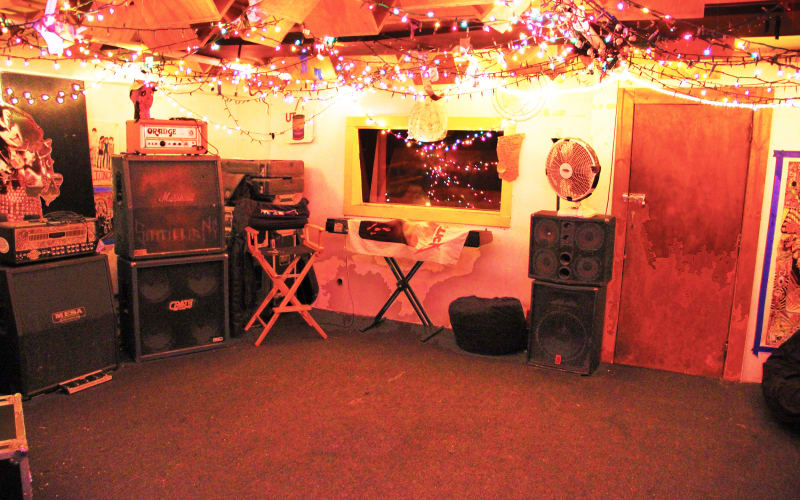 Very cool, vibey Rock space in the heart of Hell's Kitchen, New York ...