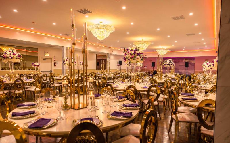 Luxury banquet hall in North Chicago, Chicago, IL | Event | Peerspace