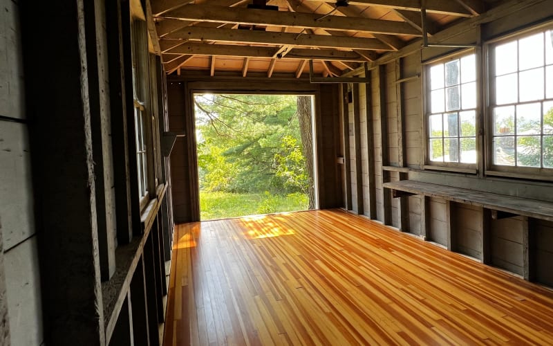 Open Garage Space with Hardwood Floors and Spectacular Mountain View ...