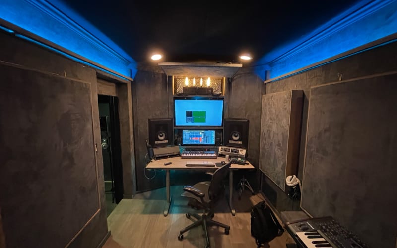 Hollywood Music Studio, Los Angeles, CA | Production | Peerspace