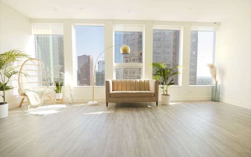 DTLA High Rise Modern Sun Drenched Loft with Stunning Skyline View ...