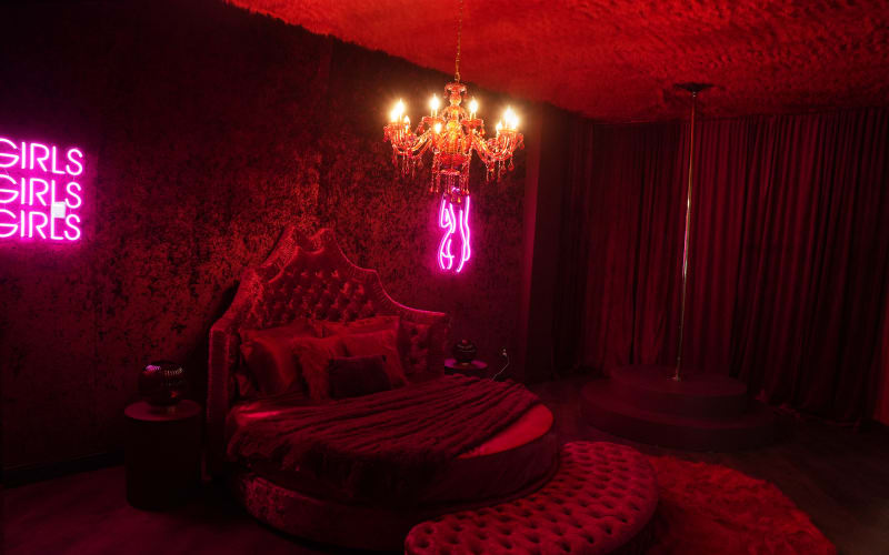 NEW Red Velvet Production Studio, Atlanta, GA | Production | Peerspace