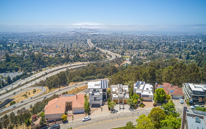 Top of the Bay - mansion with breathtaking 230-degree panoramic bay ...