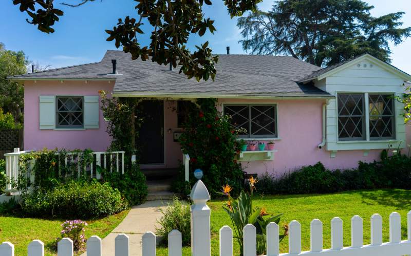 Pink Ranch Style 1950s Barbie Punk Rock Dream House, Los Angeles, CA ...