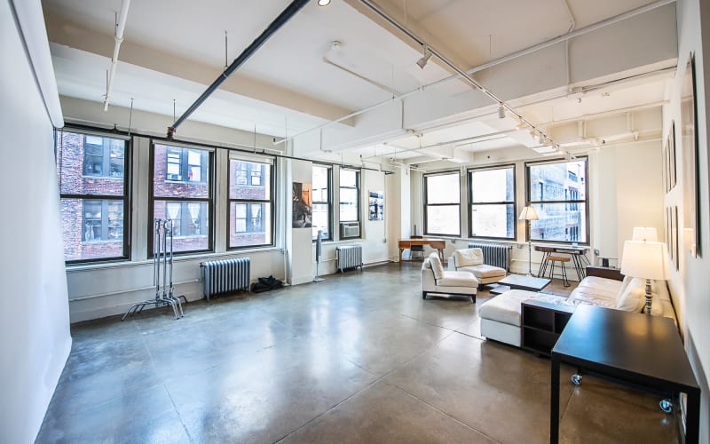 Studio 1418 | Fantastic Midtown Art Studio with skyline views, New York ...