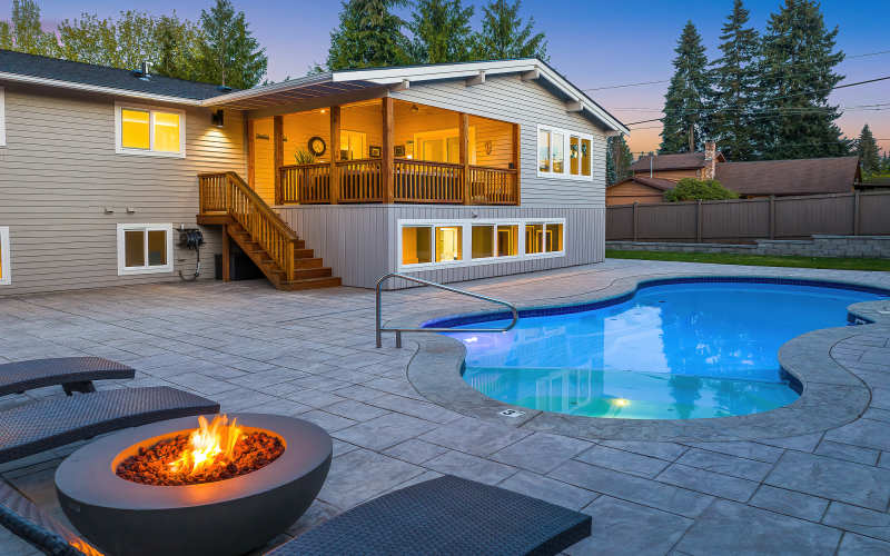 Luxury Villa with Private Heated Pool & Resort Amenities, Edmonds, WA ...