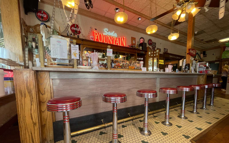Original Historic 50s Soda Fountain & Candy Shop, South Pasadena, CA ...