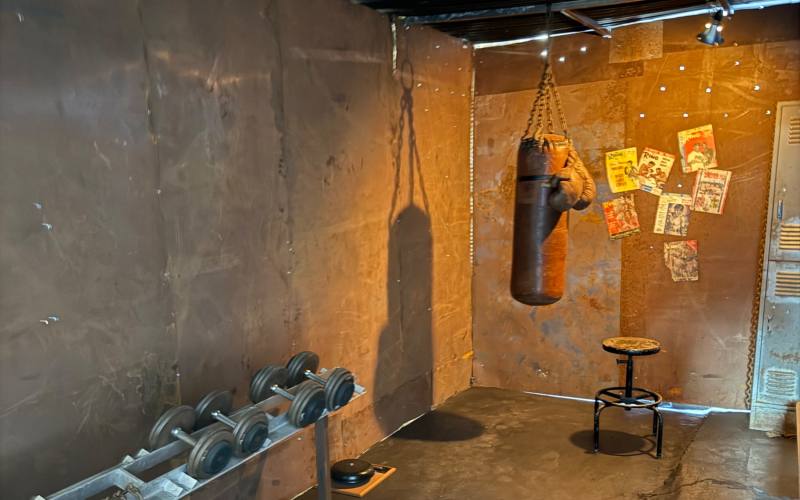BOUTIQUE VINTAGE BOXING GYM ROOM, Los Angeles, CA | Production | Peerspace