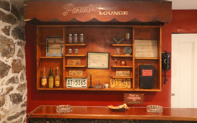 Vintage 1950s Bar and Lounge, Brooklyn, NY | Production | Peerspace