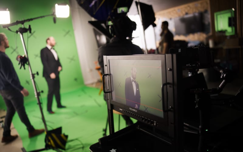 Luxurious, ground-level Soundstage with gorgeous lounge, large garage ...