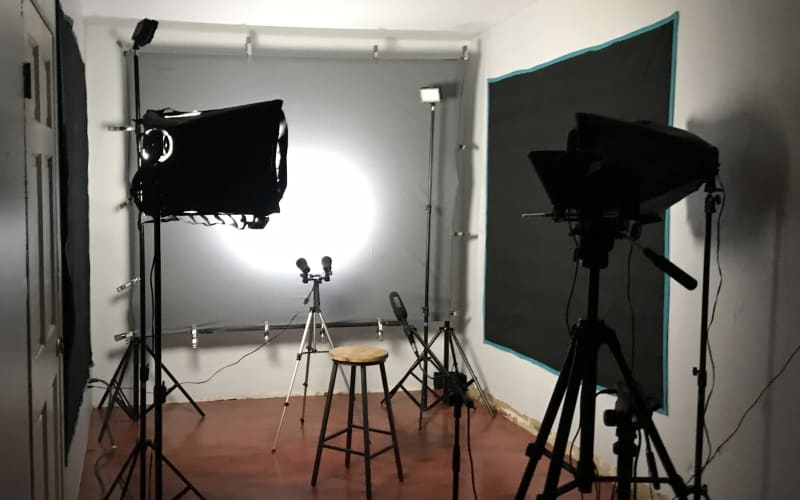 Lights! Cameras! Sound! Complete Photo & Film Studio, Reseda, CA ...