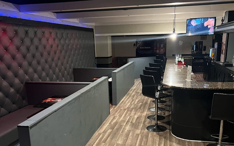 Beautiful Downtown Lounge, Cleveland, OH | Event | Peerspace