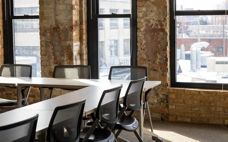 Adaptable Meeting Room with Great Natural Light, Minneapolis, MN ...
