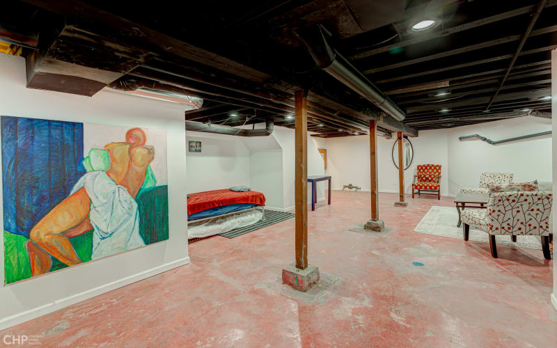 Wicker Park Red Basement, Chicago, IL | Production | Peerspace