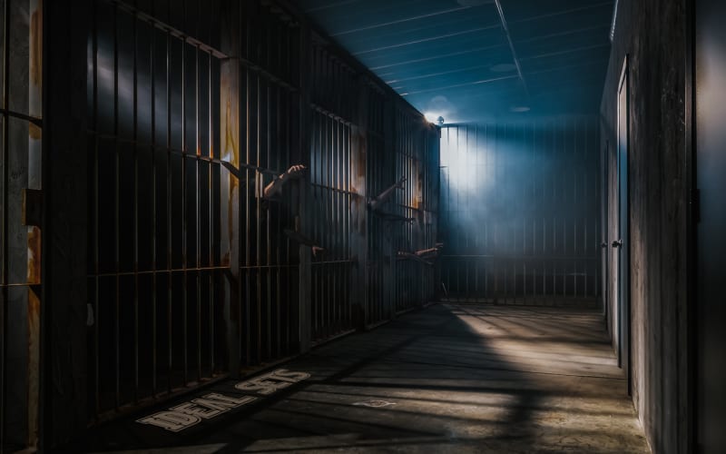 Los Angeles Prison Standing Set Jail Cell Set Filming Location with 20 ...