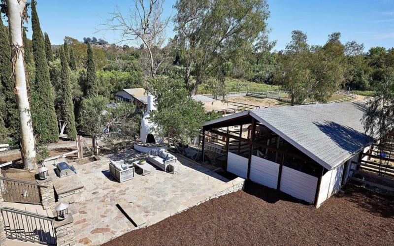 Spacious Modern Ranch Style Home With Horse Stables, Encinitas, CA ...