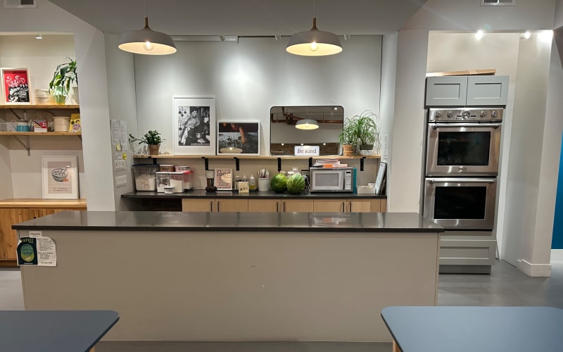 Bright and Inviting Kitchen Studio for Meetings, Special Events, and ...