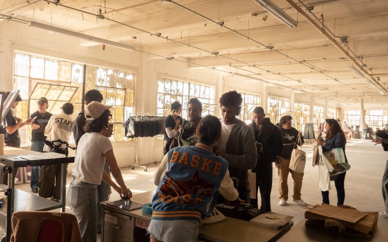 Massive DTLA Converted Showroom/Pop Up, Los Angeles, CA | Production ...