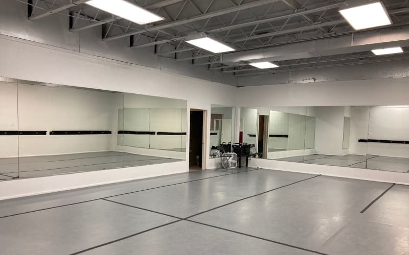 Bright Open Layout Dance Studio in Mesa, AZ, Mesa, AZ | Production ...