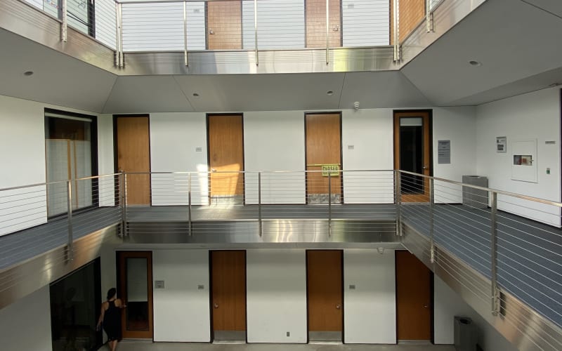 Classroom / Group Room in Atrium Building, Los Angeles, CA | Production ...
