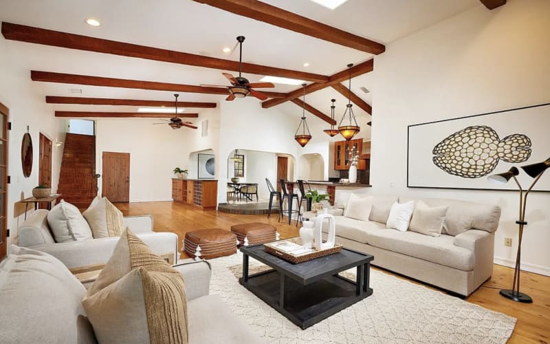 Spacious Modern Ranch Style Home With Horse Stables, Encinitas, CA ...