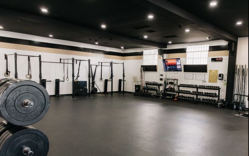Clean, modern, open space crossfit gym, great street view, great ...