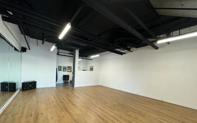 Clean Dance Studio with Sprung Floors, North Hollywood, CA | Production ...