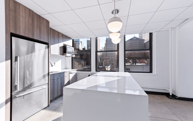 Midtown 550sqft Daylight Kitchenette Studio with Distinct NYC view of the Empire State Building ...