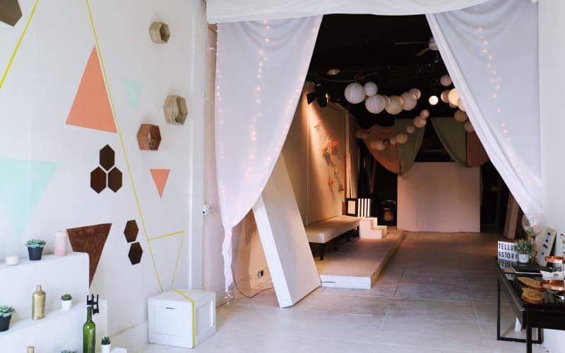 Bright creative storefront designed for collaborative work., Los ...