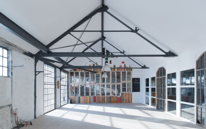 KAOS Berlin | Industrielles Mietstudio für Fotografie und Film, Berlin ...