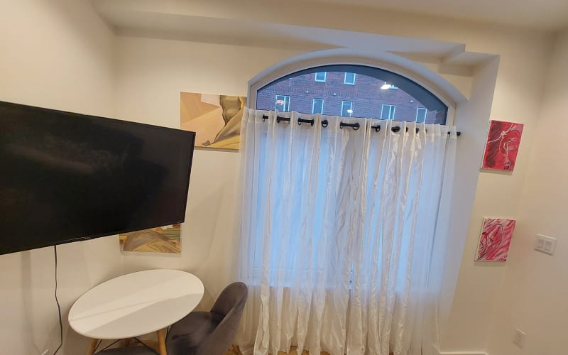 Intimate Haven: A Cozy Loft for Gathering and Celebrating, Brooklyn, NY ...