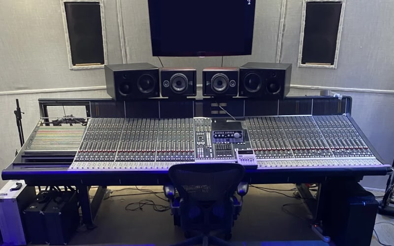 Studio d'enregistrement à deux pas de Saint Lazare, Paris | Production ...