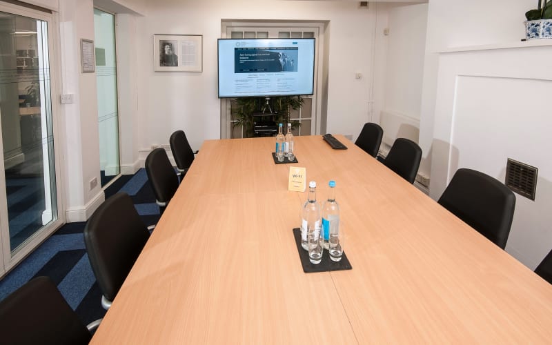 De Morgan House | Cosy Meeting Room In Central London - Sylvester Room ...