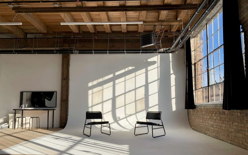Sunny Cyclorama Infinity Wall studio, Chicago, IL | Production | Peerspace