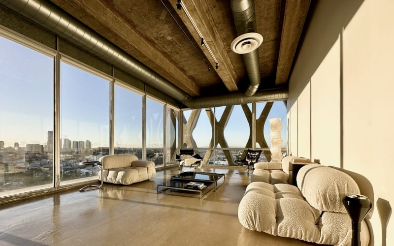 Brutalist Sunlit Panoramic View DTLA Loft, Los Angeles, CA | Production ...